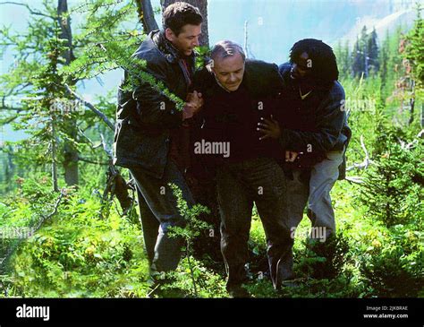 Alec Baldwin Anthony Hopkins And Harold Perrineau Film The Edge 1997 Characters Robert Green