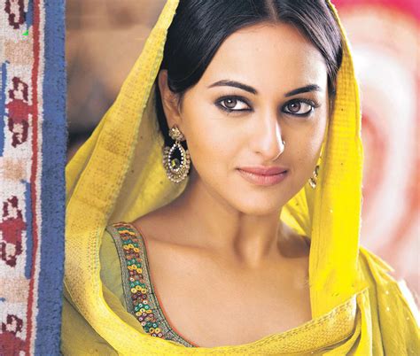 Desktop Wallpapers Sonakshi Sinha