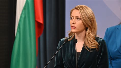 Българска парламентарна делегация водена от Рая Назарян е на посещение в Япония Новини бг