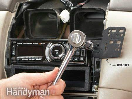 Installing A GPS Mount In Your Car Step By Step Instructions