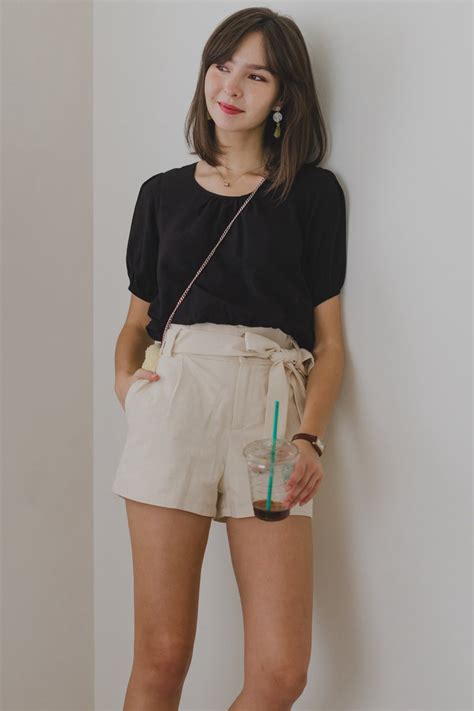 Acw Double Button Paperbag Linen Shorts In Ivory Anticlockwise