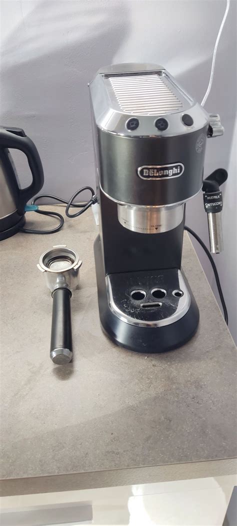 Кафе машина Делонги гр Добрич Център • Olx Bg