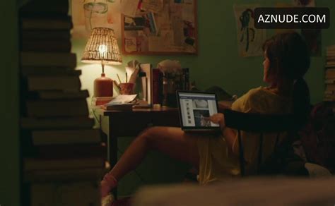 Frankie Shaw Samara Weaving Underwear Scene In Smilf Aznude