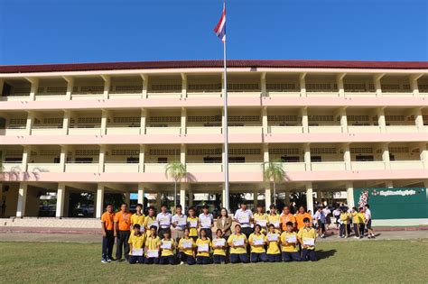 🏆🎬ภาพการมอบเกียรติบัตรรางวัลให โรงเรียนดีบุกพังงาวิทยายน