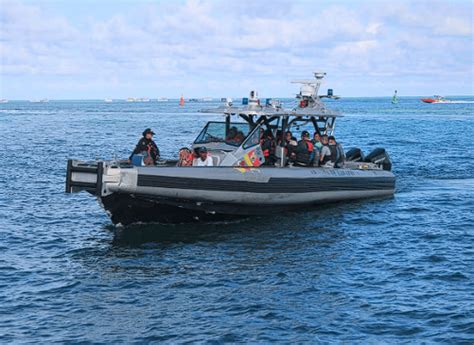 Rescatan 25 Migrantes Irregulares En Aguas De San Andrés Sistema