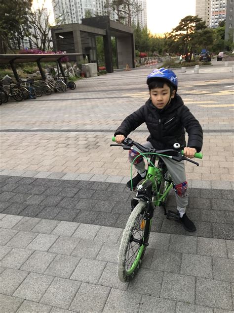 처음 두발자전거 타는 아이에게 배웁니다 오마이뉴스