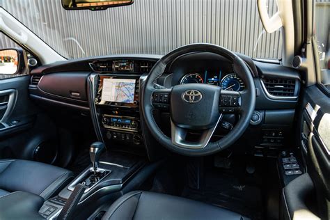 Toyota Fortuner Review Australia
