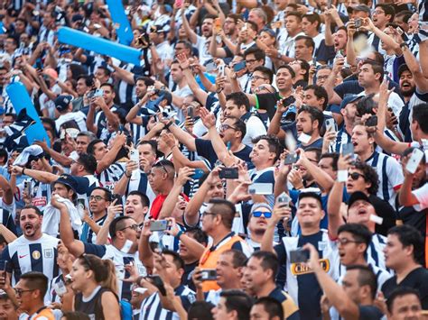 Universitario lidera tabla de asistencia dobló a Alianza Lima y quintuplicó a Sporting Cristal