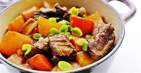 紅燒蘿蔔牛腩 食譜與作法 By 我的廚房新花樣 Cookpad