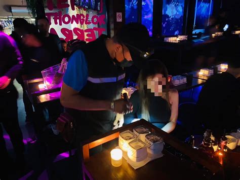 คุมเข้มสถานบริการในพื้นที่ สถานีตำรวจนครบาลทองหล่อ Facebook