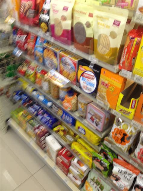 全家便利店的每款面包 全家便利店面包 大山谷图库