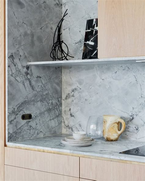 Zetr Carbon Zetr Faceplate Powerpoint Zetr Outlets — Teds Lights Fans And Home Electricals