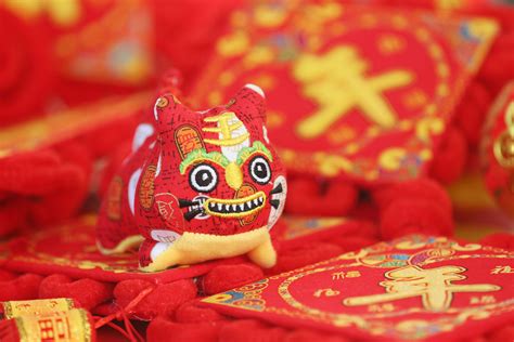 头部公募自购护盘 虎年a股怎么走？｜一份观察