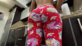 Mi Criada De A Os Cocinando Me Encanta Ver Su Culo Xvideos Com