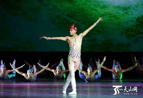 太原歌舞團舞劇《千手觀音》烏魯木齊震撼上演 每日頭條