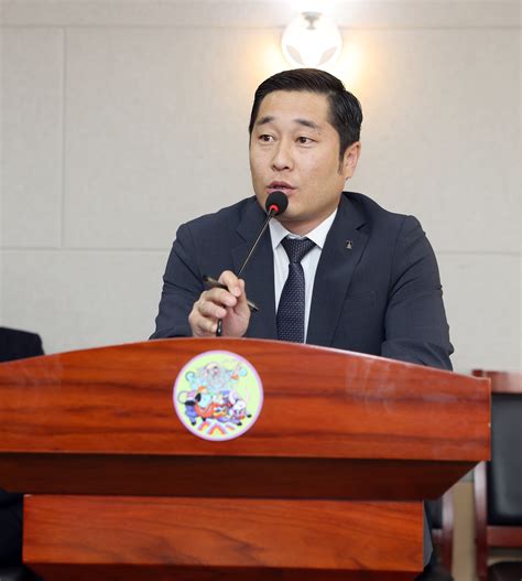 Сонг Сонгинохайрхан дүүргийн иргэдийн Төлөөлөгчдийн Хурал