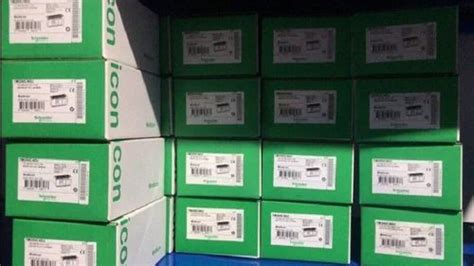 Schneider TM CE U PLC Controller V DC At Piece In Vadodara ID