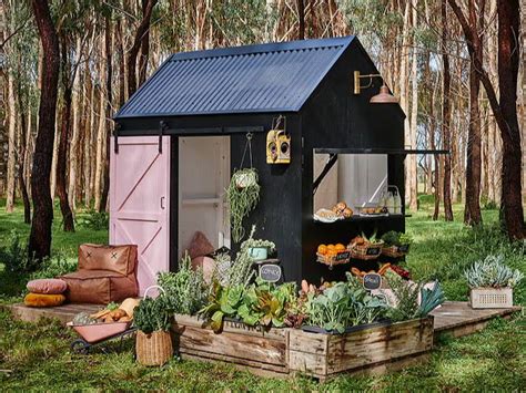 Easy Christmas Diy Cubby House Decorations Castle And Cubby