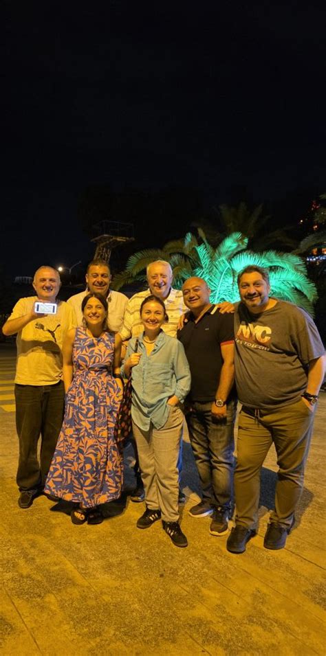 Gela 📢 ულამაზესი საღამოები ჩემს უძვირფასეს მეგობრებთან ერთად ბათუმში 😉 ️ George Sikharulidze