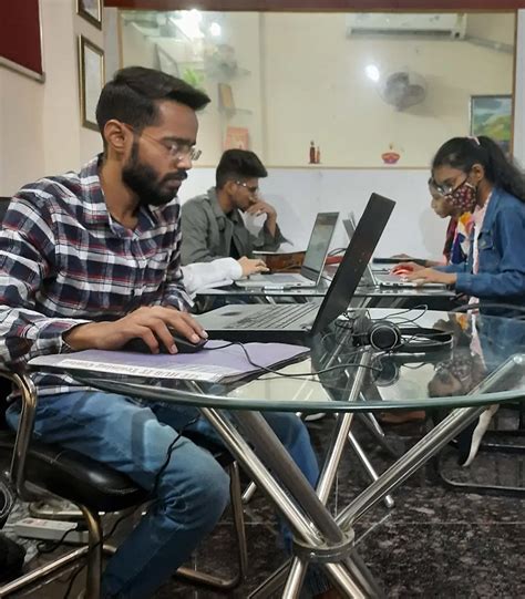 SITHUB Digital Marketing Institute Education And Training Corporate
