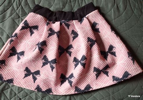 ΤΡΕΙΣ ΦΟΥΣΤΕΣ ΜΑΖΙ ΓΙΑ ΚΟΡΙΤΣΙΑ 4 6… € 13 00 Vendora Gr