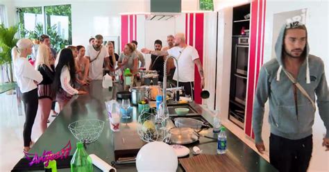 Tiffany Les Anges 11 Trahie Par Aurélie Et Hillary Raphaël Pépin Les Clashe Exclu Video