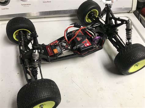 TLR T R C Tech Forums