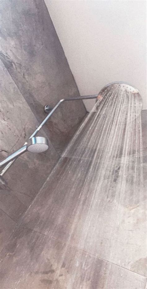 Pic Of A Shower Shower Pics Snapchat Shower Streaks Snapchat Dream