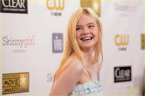 Elle Fanning Critics Choice Awards 2013 Photo 522701 Photo