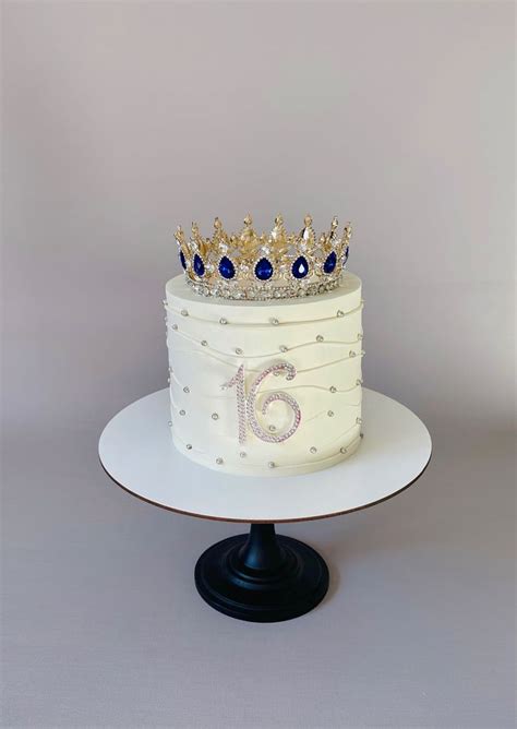 Торт для принцессы с короной Simple Birthday Cake 16 Birthday Cake How To Make Cake