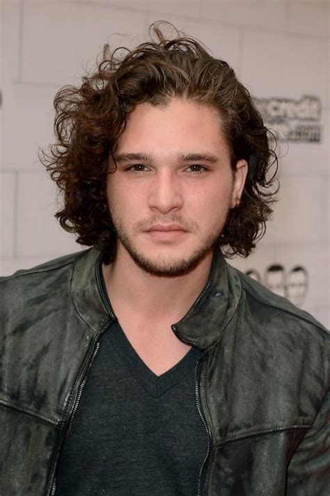 70 Best Male Haircuts For Round Faces Be Unique In 2021