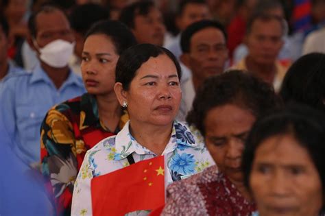 សម្ដេចតេជោ ហ៊ុន សែន ប្រៀបការបោះឆ្នោតនៅកម្ពុជា ជាការប្រកួតប្រជែងរវាងអ្នកគាំទ្រប្រជាធិបតេយ្យ