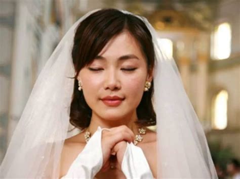 她曾是湖南卫视娱乐一姐，为出名勾搭有妇之夫，如今消失匿迹！赵子靓