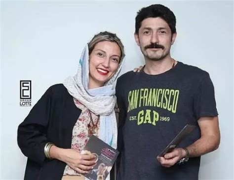 نگاهی به دکوراسیون خانه دوبلکس و شاهانه حدیث میرامینی دیوار 3 بعدی