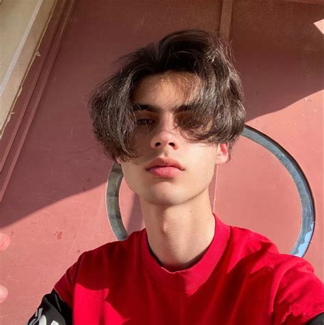 Pin By 𝓝𝓐𝓑𝓐𝓐 🤎 On شعر أسود Cute Girl Face Girl Face Black