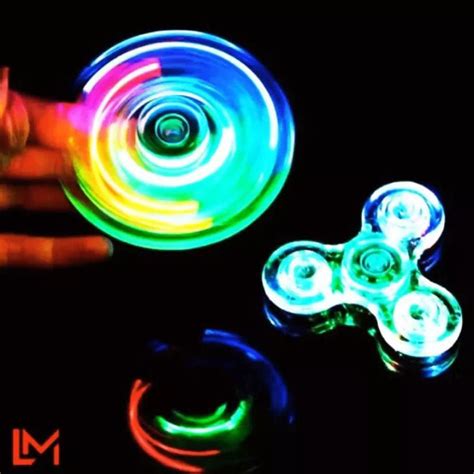 三 led 指尖陀螺玩具 蝦皮購物