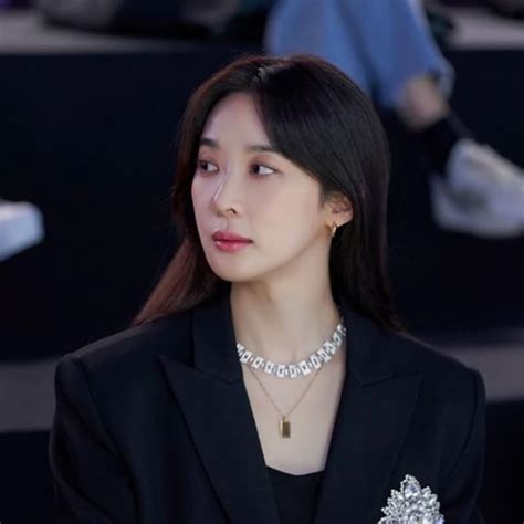 《絕世網紅》李清娥火辣身材引熱議！3 招身材維持技巧，看不出已經 38 歲！ Juksy 街星