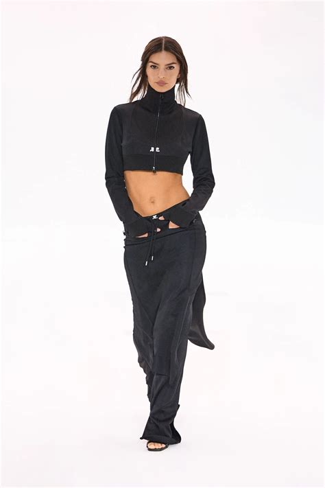 Кардигани на блискавці найзатишніший вибір цієї осені Читайте на Ukr Net