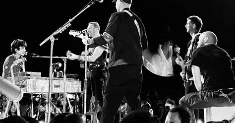 Quién Es Huillo El Niño Mexicano Con Autismo Que Coldplay Subió Al