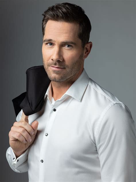 Luke Macfarlane Is Finally A Hollywood Leading Man In ‘bros Vanity Fair