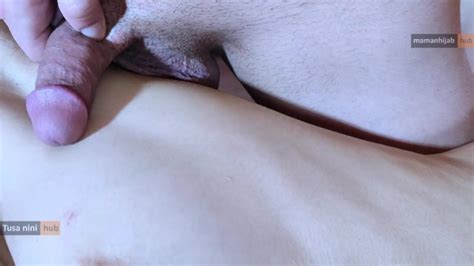 Armpit Amateur Cumshot فتیش زیربغل و ممه و ارضا شدن روی ممه ایرانی