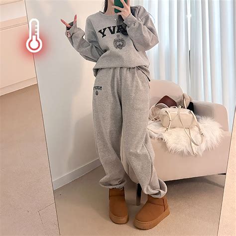홀리 세트가격 따뜻기모꾸안꾸 네이비 기모 루즈핏맨투맨조거팬츠set 기모트레이닝세트 겨울트레이닝 겨울추리닝