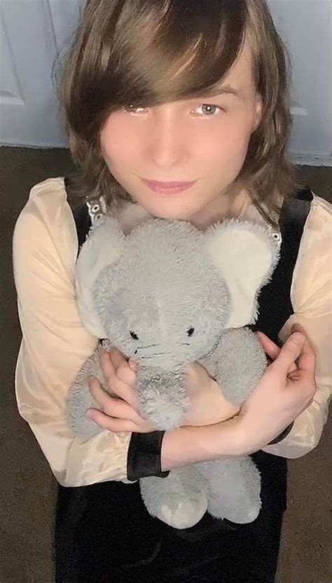 My Stuffie Says Good Morning Scrolller