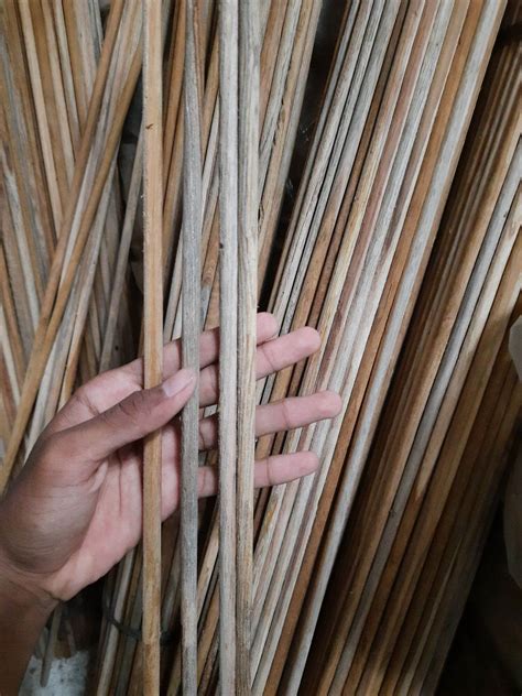 Tiang Sangkar 100cm Cagak Sangkar Panjang 1 Meter Isi 10 Batang Tiang Polos Bulat Kayu Jati