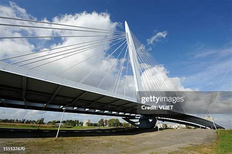 Cable Stayed Bridges Photos And Premium High Res Pictures Getty Images
