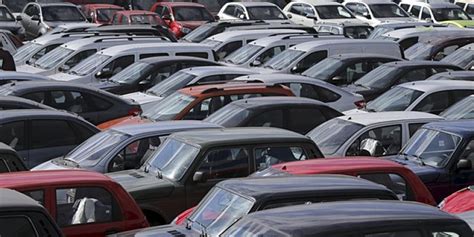 인도 본격적으로 자동차 시장 환경 수준 높인다 모토야