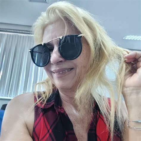 Lia Regina Liareginads On Threads