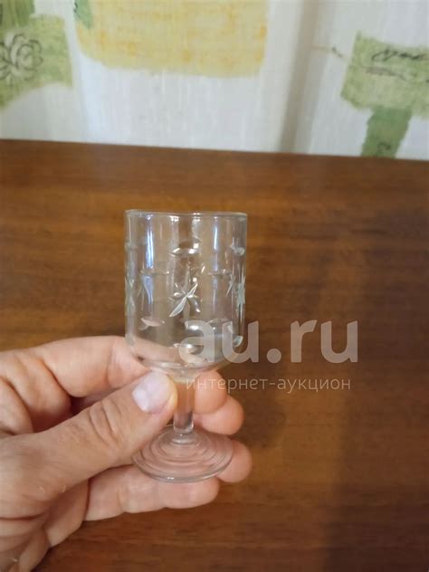 Рюмка на ножке ажурная СССР целая — купить в Красноярске. Состояние: Б ...