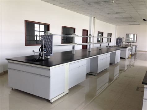 能源材料 苏州比斯克科技工程有限公司 苏州实验室设计 实验室装修 实验室家具 试验台 通风柜 化验室布局 微生物实验室 恒温恒湿实验室 实验室排风系统 实验室新风系统 集中供气 药品柜 试剂柜