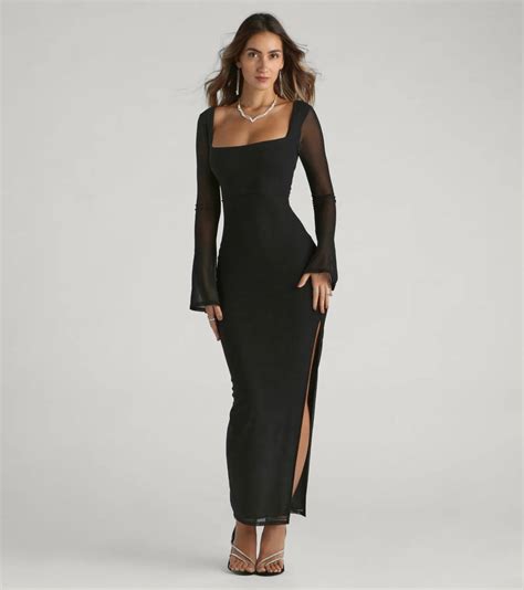 High Slit Skirts And Windsor